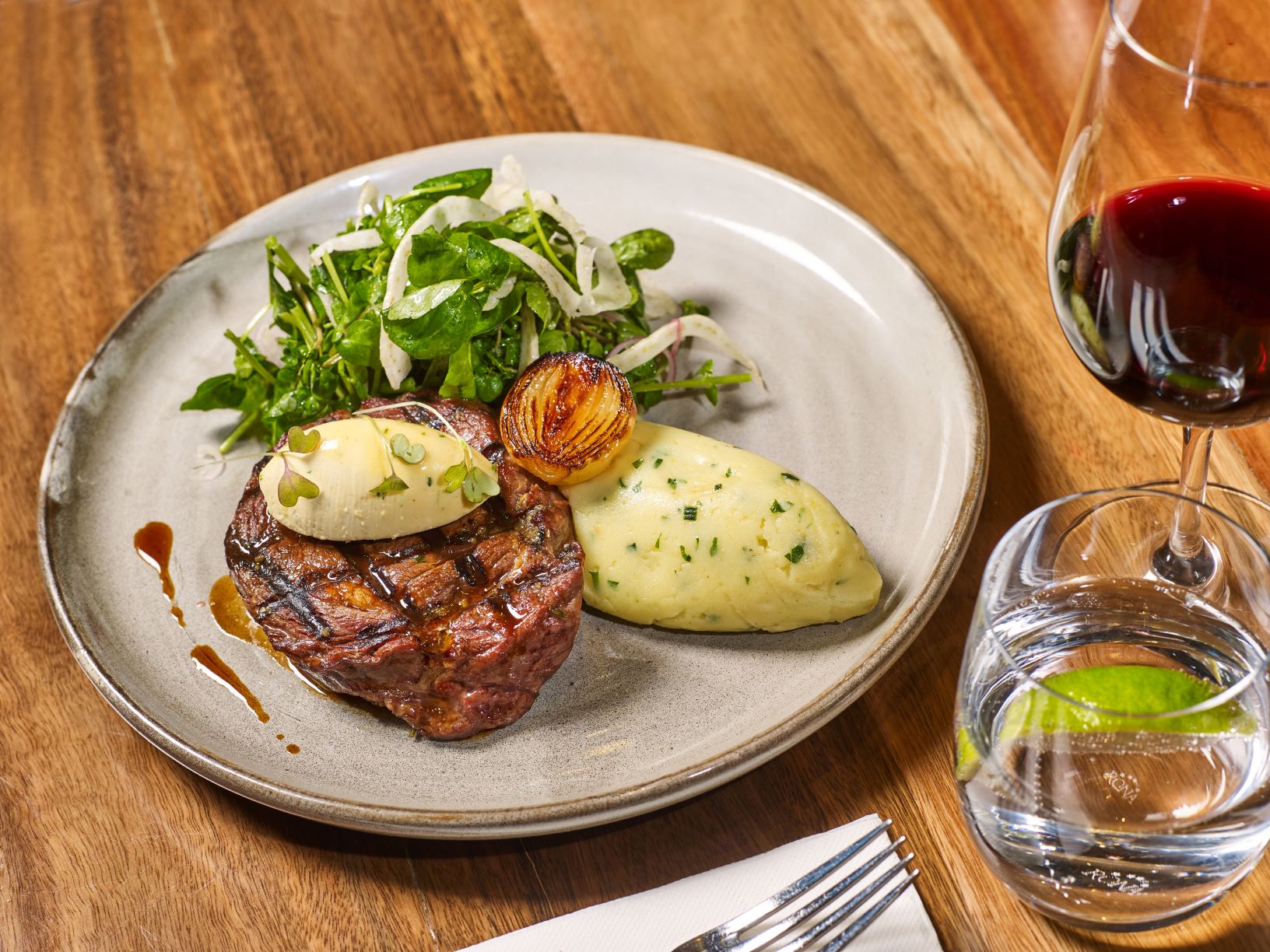 Menu | Lunch, Dinner, Drinks | Cocktail Menu | Mr McCracken